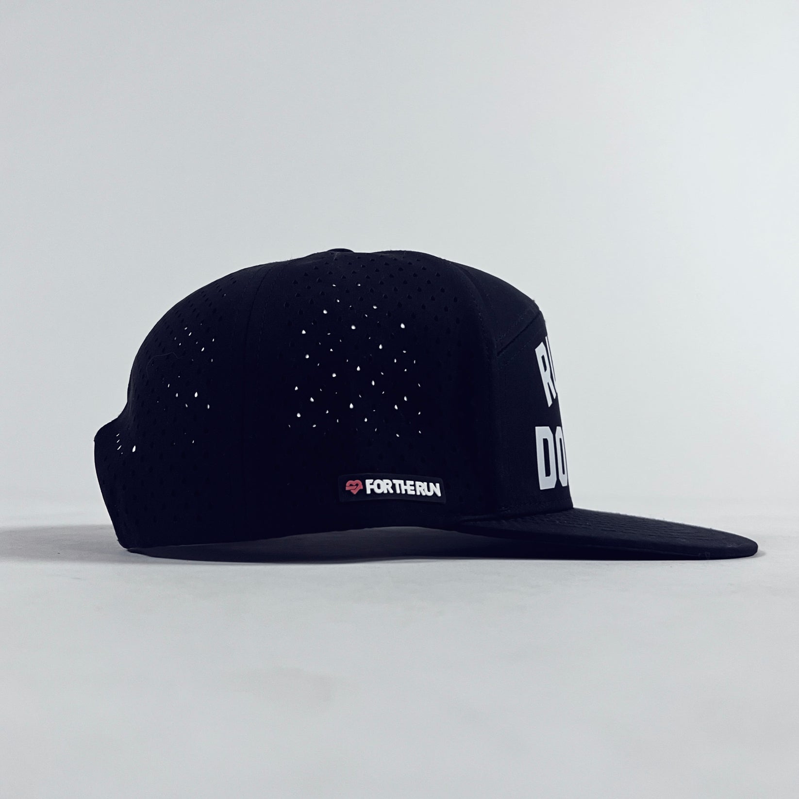 Caperton - Run Far Don't Die - Black – For The Run